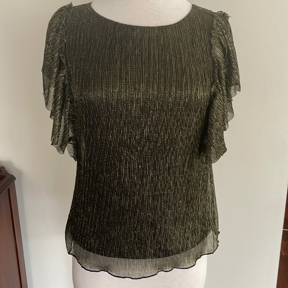 Rio & Rian | Tops | A Rio Rian Metallic Gold Top Beautiful For A Night ...
